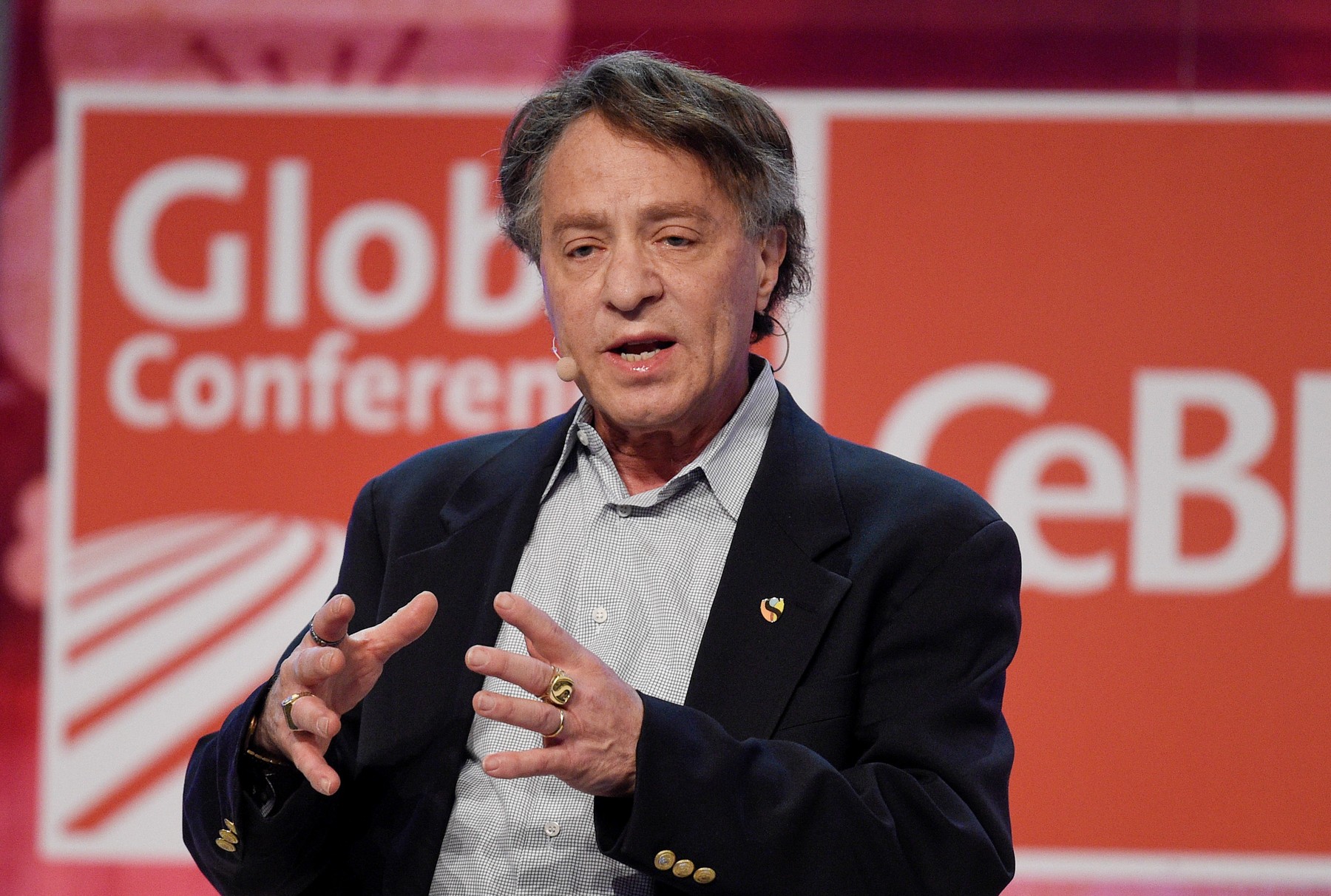 Raymond Kurzweil: „Oamenii vor deveni hibrizi până în 2030” - Forbes.ro