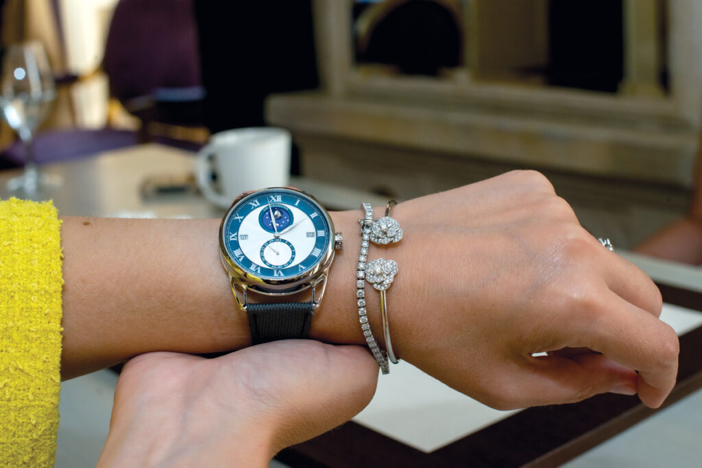 Geneva Watch Days: aur, mov, verde - Forbes.ro