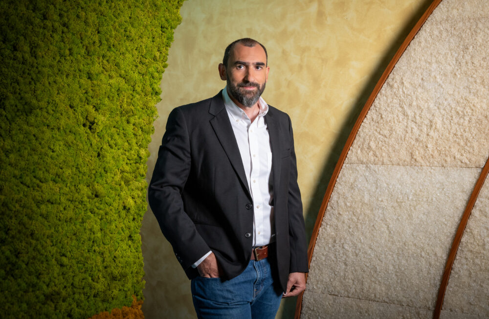 Idea::Bank se transformă într-o bancă 100% digitală - Forbes.ro