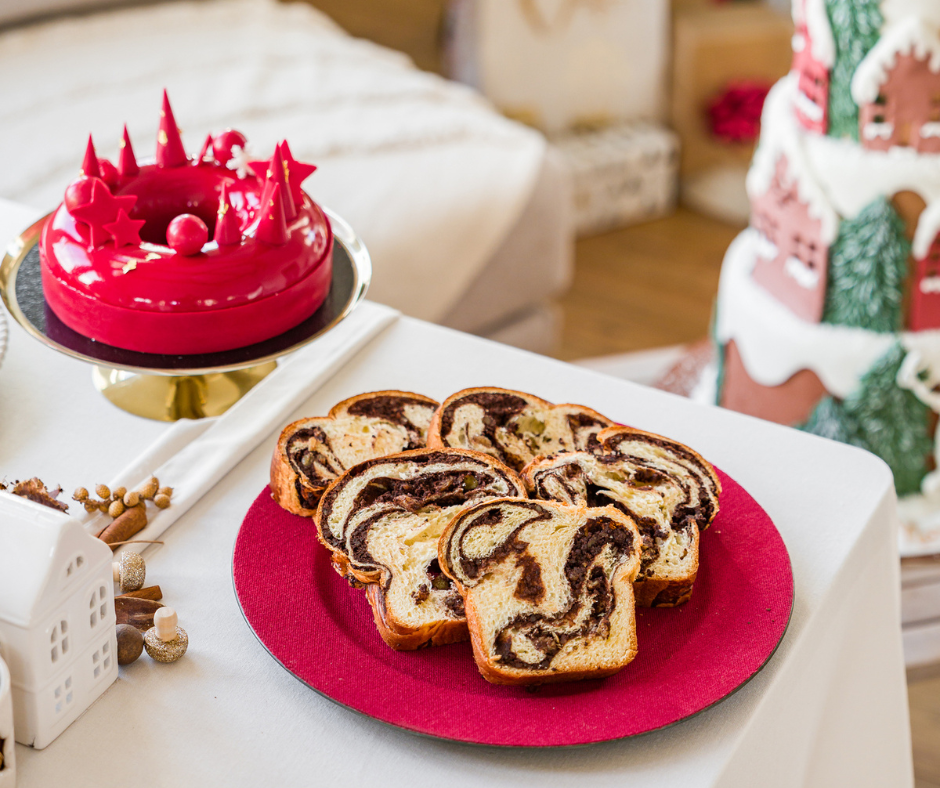 Grace Couture Cakes lansează colecția de Crăciun Nordic Lights - Forbes.ro