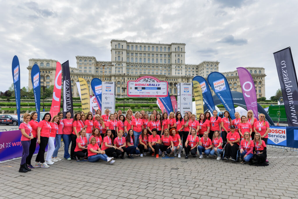 Laura Savu, femeia care îmblânzește cai putere - Forbes.ro