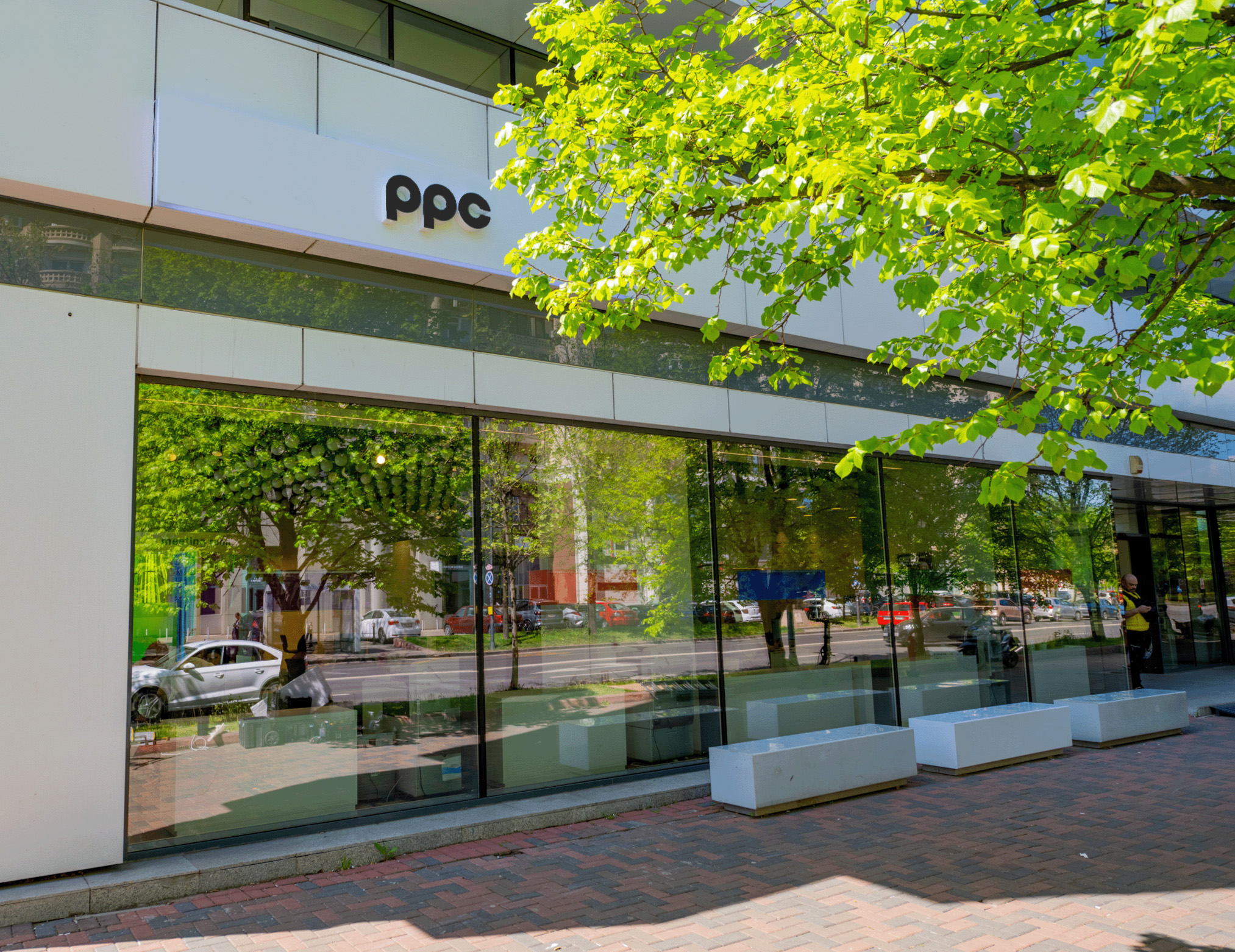 PPC Energie intră pe piața de retail cu cea mai largă gamă de ...